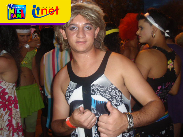 HOJÉ É DIA DE TBT! Veja as fotos do Bloco Maria Batom de 2009 no Mural ...